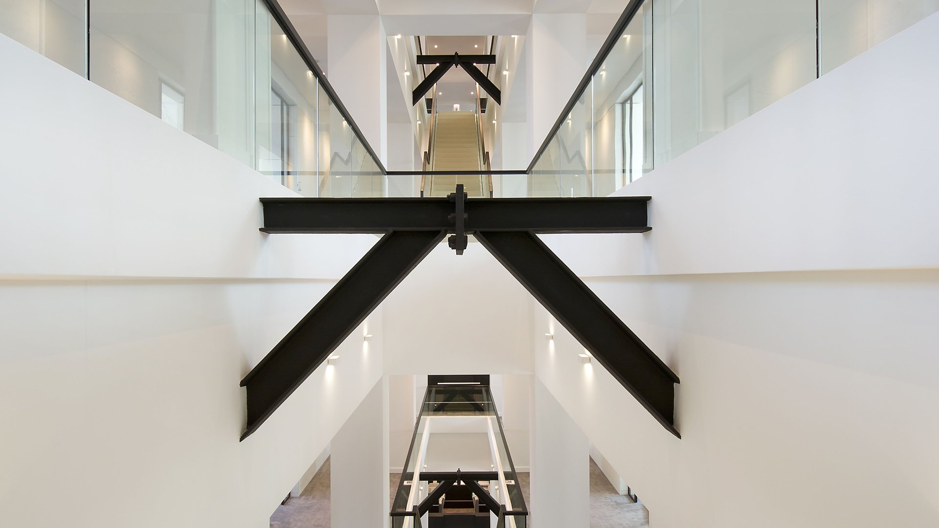 Allen & Overy, Apollohouse - Fokkema & Partners