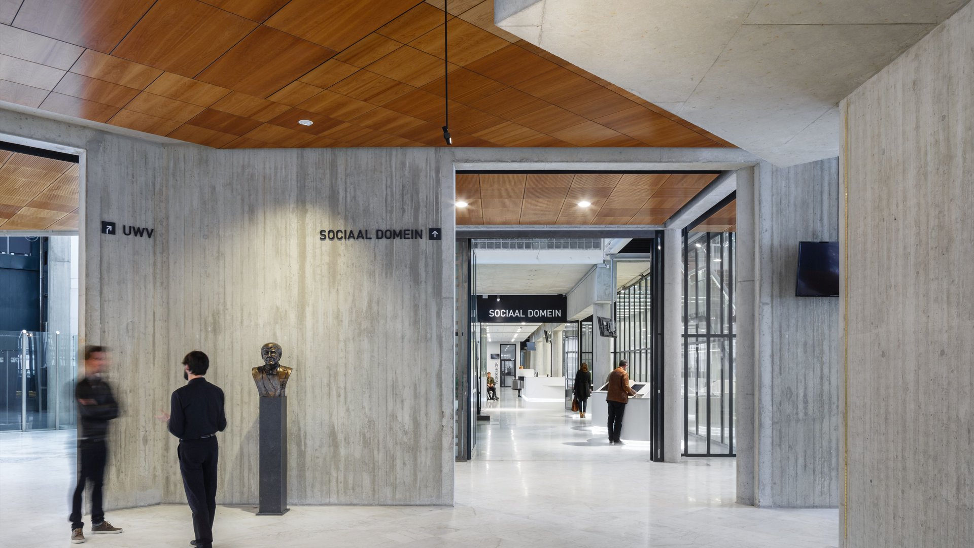 Stadhuis Almere Public Service Area - Fokkema & Partners